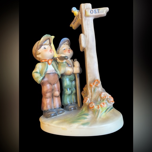 Art | Vintage Goebel Hummel 1955 Crossroads Halt West Ost Perfect W ...
